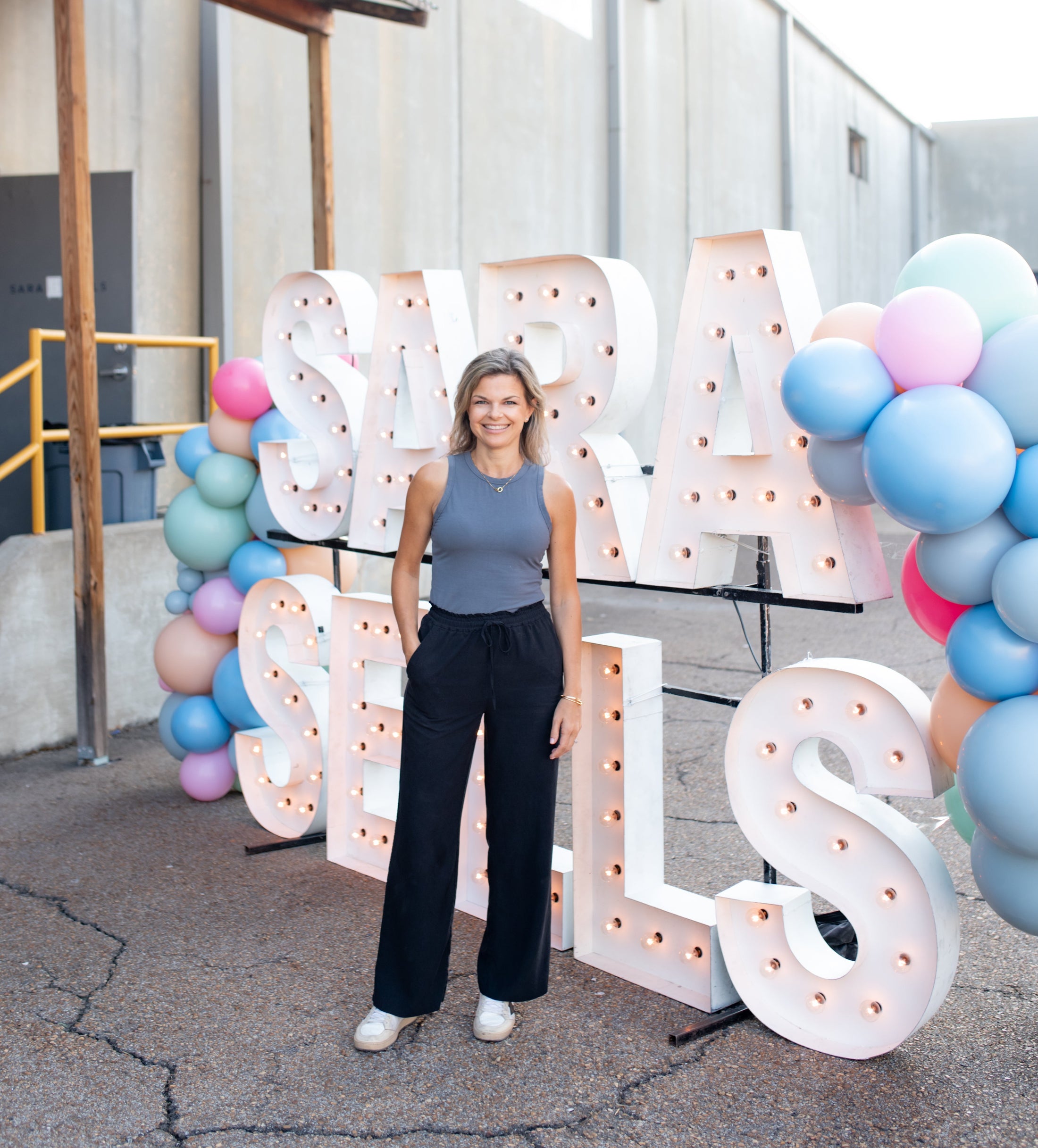 Our Story – Sara Sells - Shipping